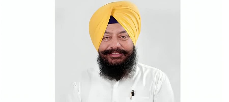 Jitendra Singh Moti Bhatia becomes new Mayor of Amritsar, Priyanka ...