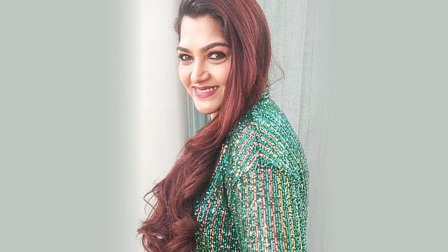 Khushboo Sundar To Make Her Bollywood Comeback After 35 Years