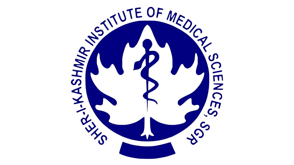 SKIMS in Srinagar Performs First Scar-Free Thyroid Surgery