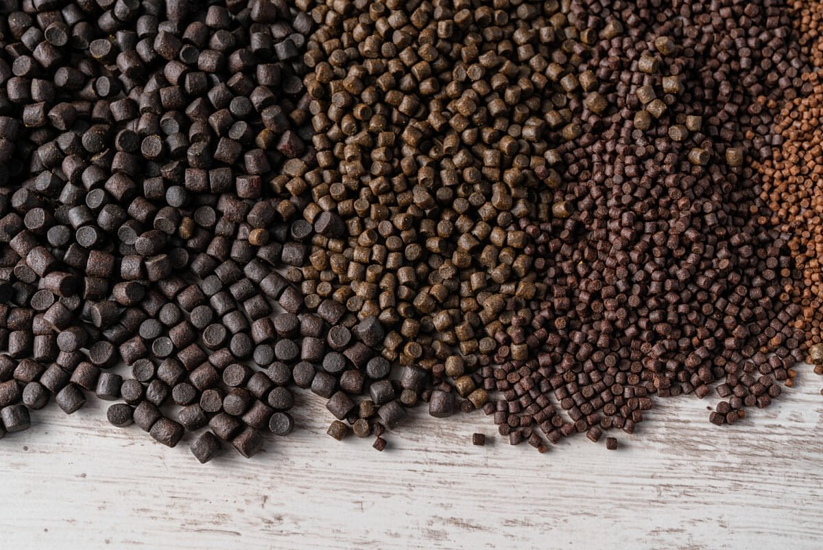 5-year feed contract between Hima Seafood and Skretting