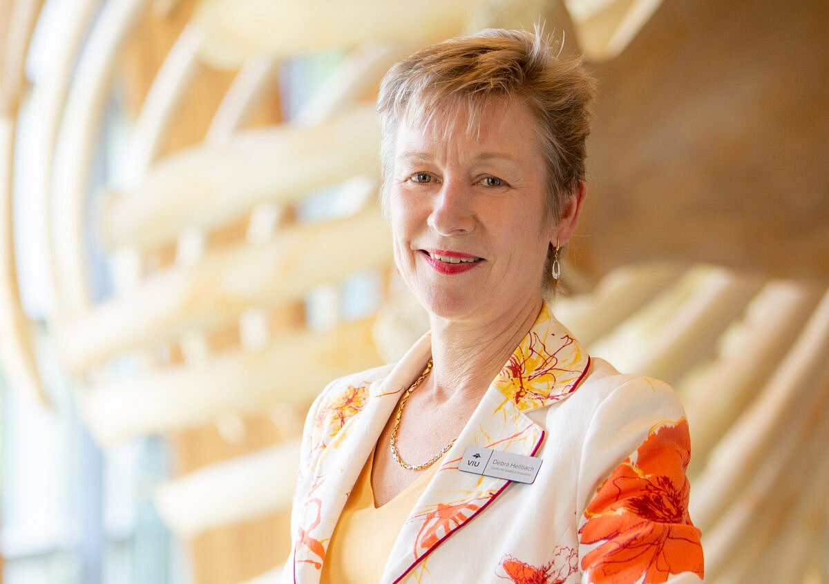 TalentView: Debra Hellbach