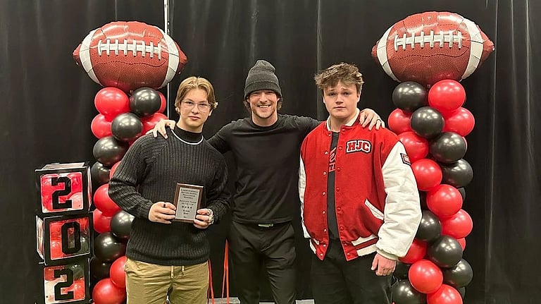 Parents, players rally behind fired Alberta football coach, GiveSendGo ...