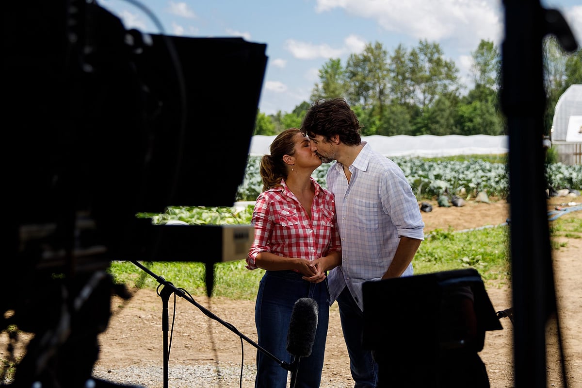 AN ACTOR’S LIFE FOR ME: Canadians paid for Trudeau’s staged photo ops ...
