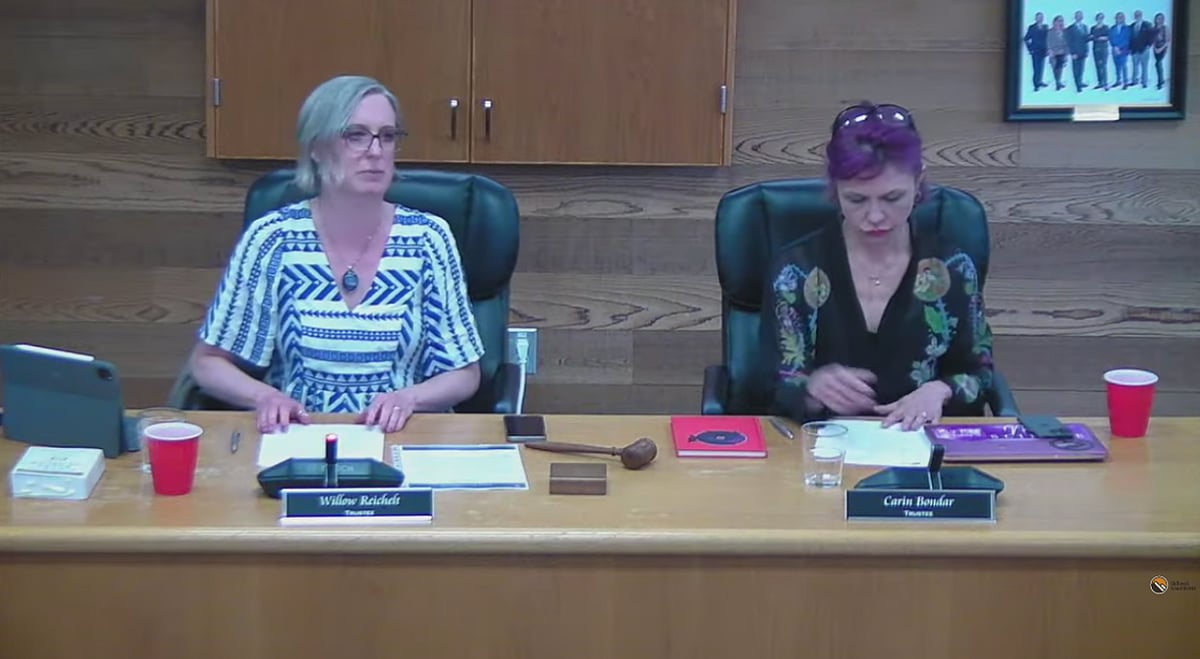 Grandma sues Chilliwack School Board for censoring citizens