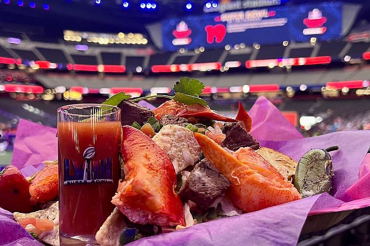 Super Bowl VIPs to pay $2.5 million to dine on luxury hot dogs and nachos