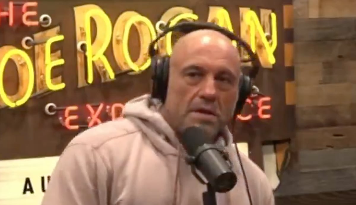 WATCH: Rogan says Poilievre best option for Canada