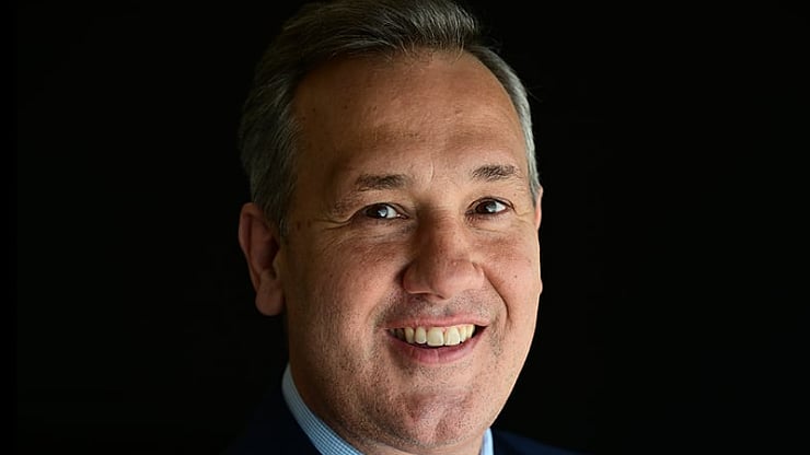 Former Conservative leadership candidate flies United Party flag in ...