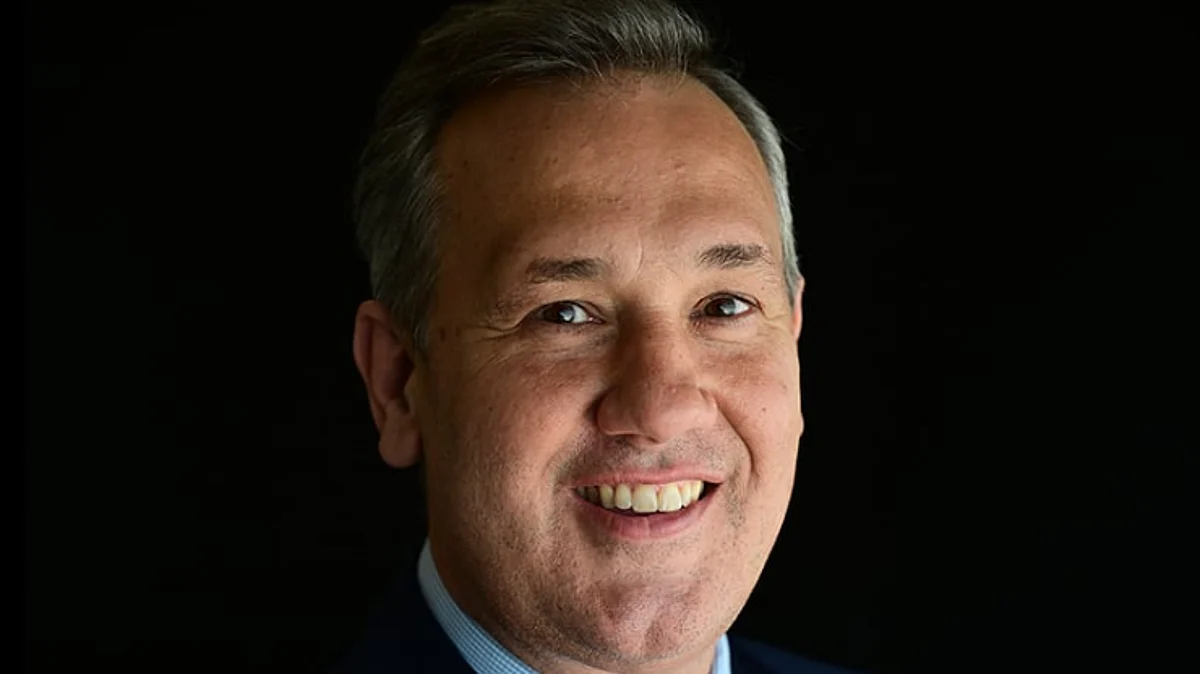 Former Conservative leadership candidate flies United Party flag in ... Former Conservative leadership candidate flies United Party flag in ...