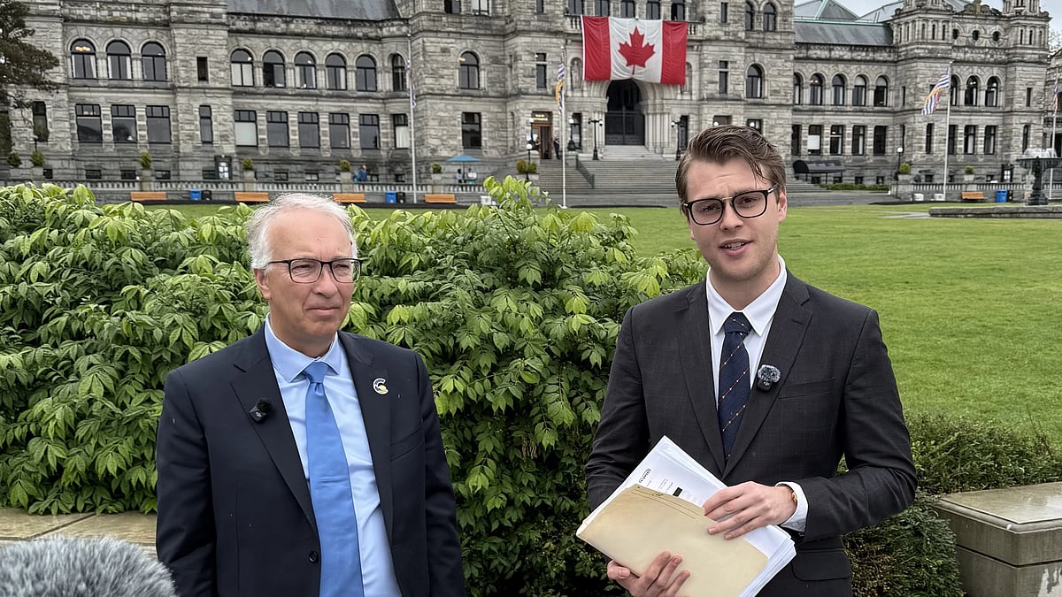 CTF delivers petition with 10,000 signatures calling on BC NDP to ...