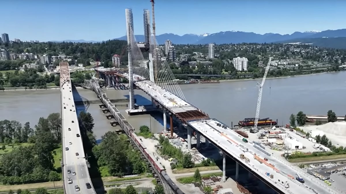 BC bridge honouring former premier set to be given new hən̓q̓əmin̓əm̓ name