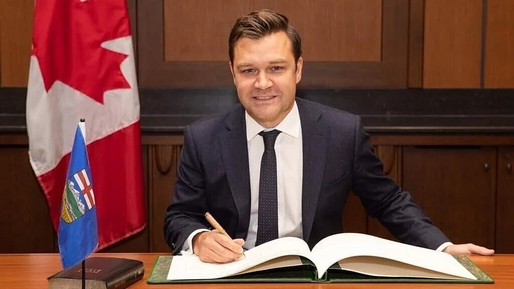 Edmonton Conservative MP Matt Jeneroux resigns from Parliament