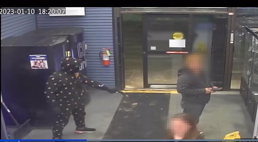 EPS arrest suspects after pawn shop robbery where shots were fired
