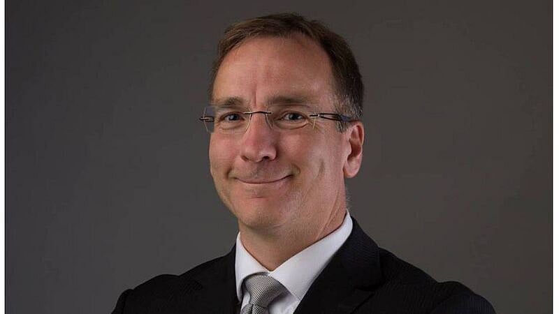 Stephan reads message from Albertans to 'Trudeau and his NDP puppets'