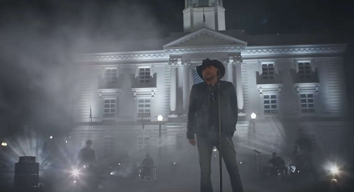 Jason Aldean defends releasing music video accused of celebrating gun ...