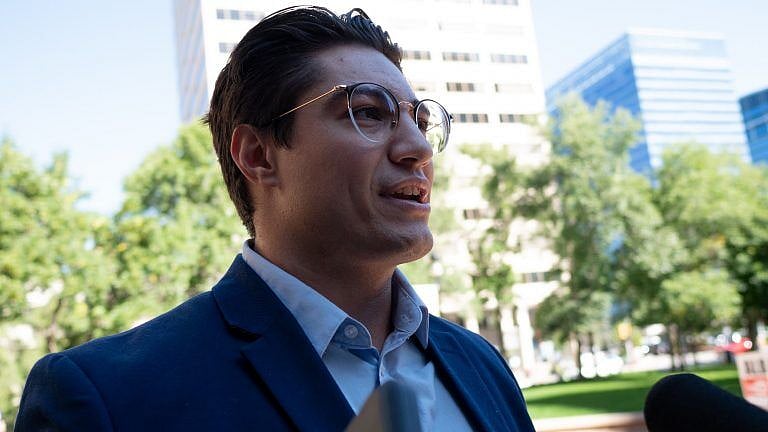 New report warns Canadians face higher payroll and industrial carbon ...