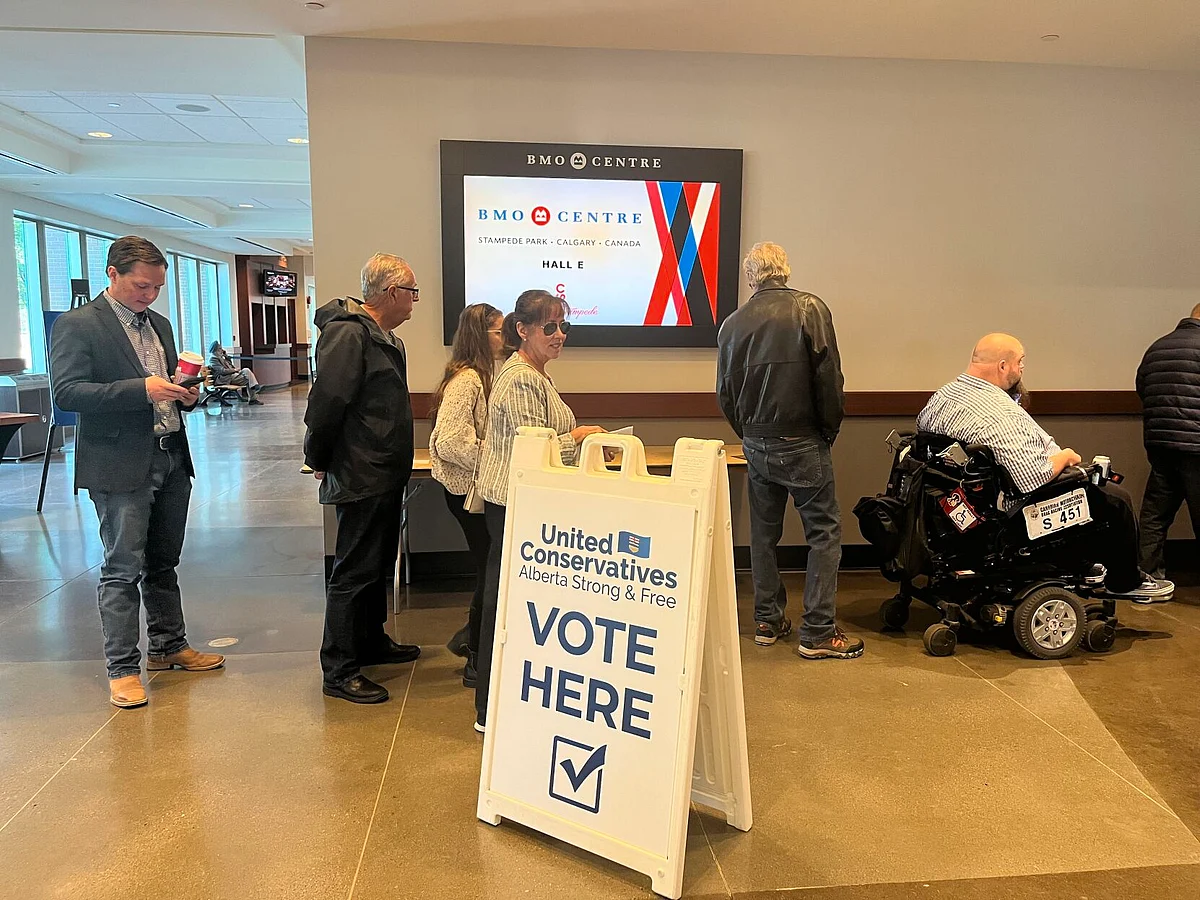 Updated Alberta Ucp Members Say They Are Optimistic As They Vote In